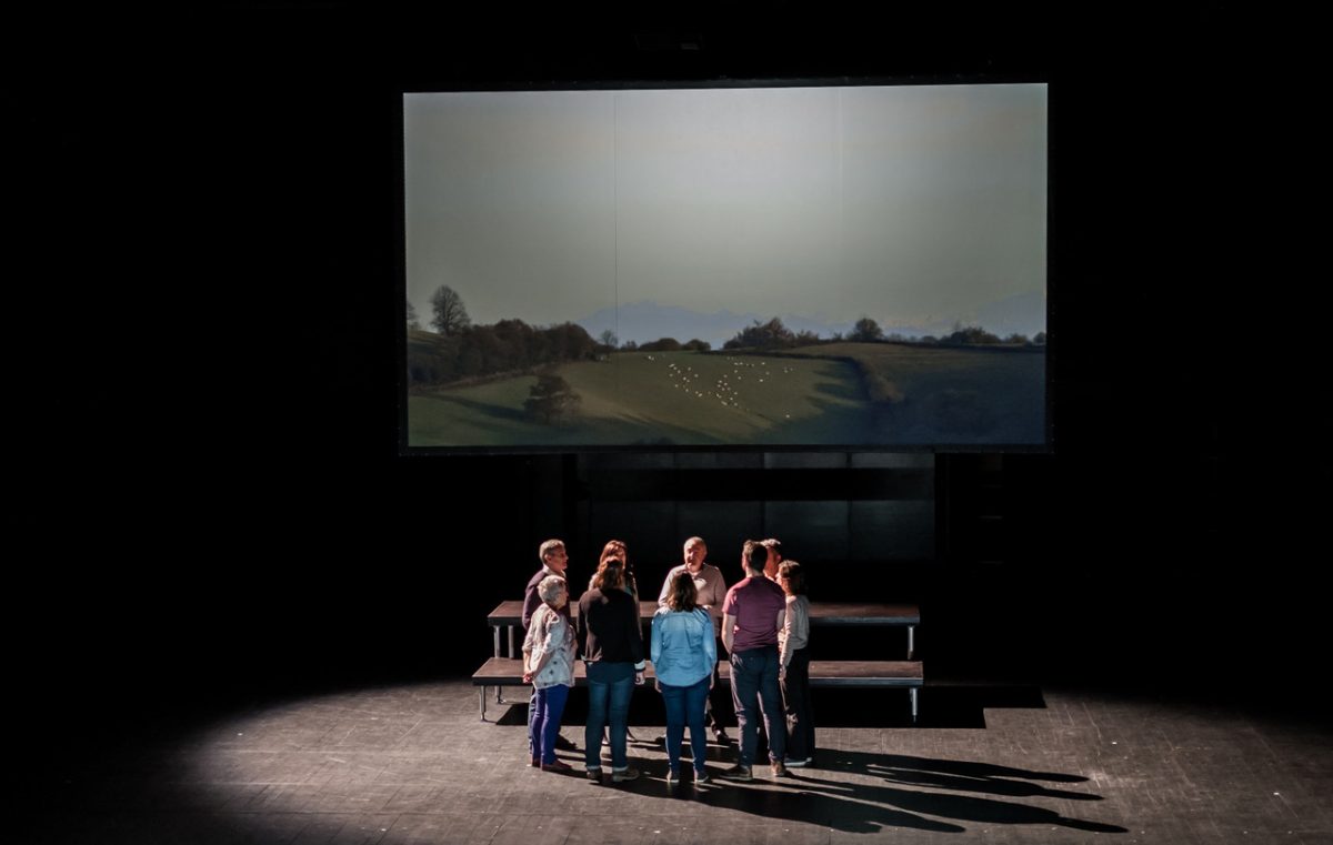 « À notre insu », de Michel Laubu, les Nouvelles Subsistances à Lyon ...